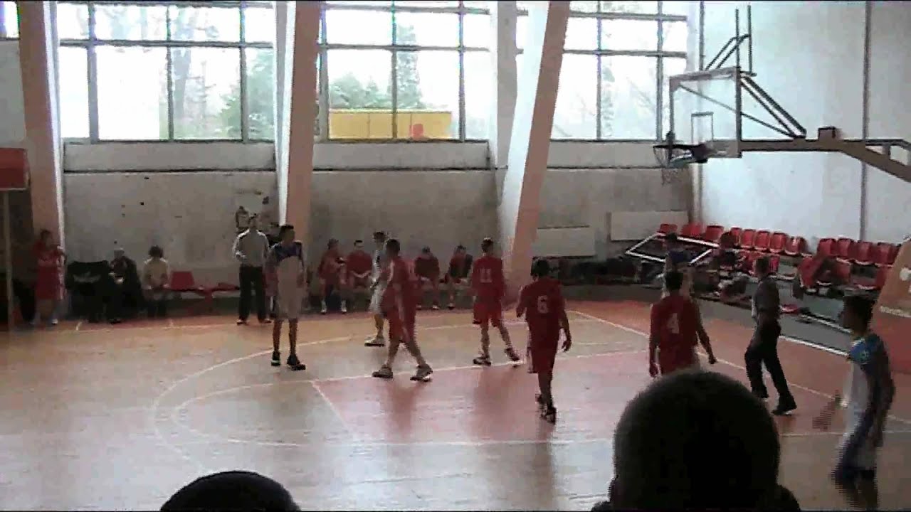 Stefan Angelov-First move - YouTube