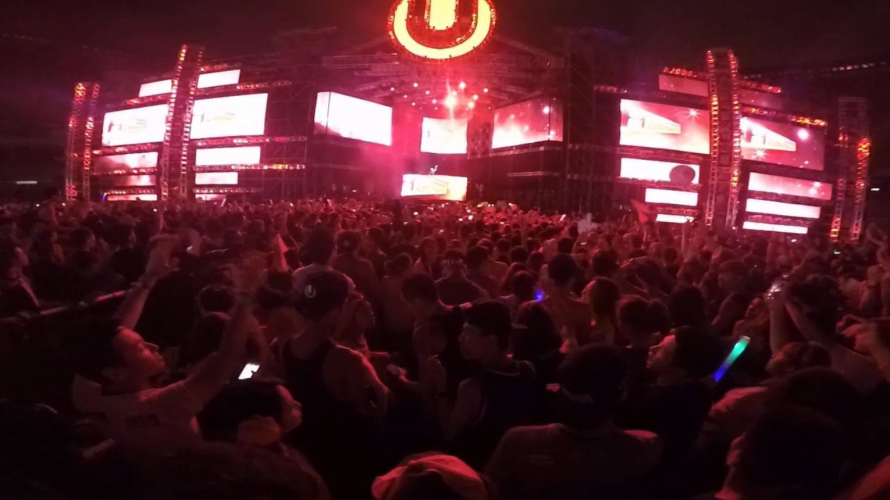 Hardwell feat. Jason Derulo - Follow Me Live @ Ultra Korea 2015 - YouTube