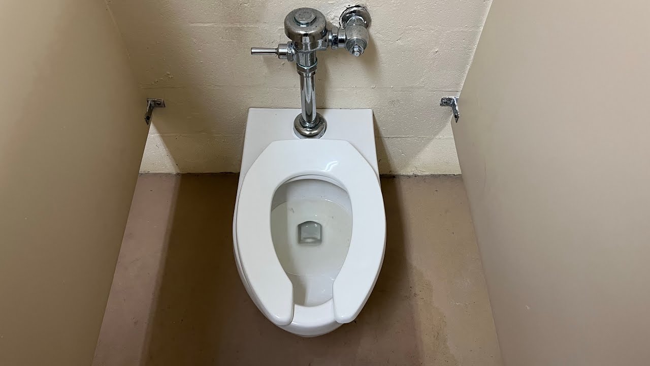 Older Universal Rundle Trimont Toilet - YouTube