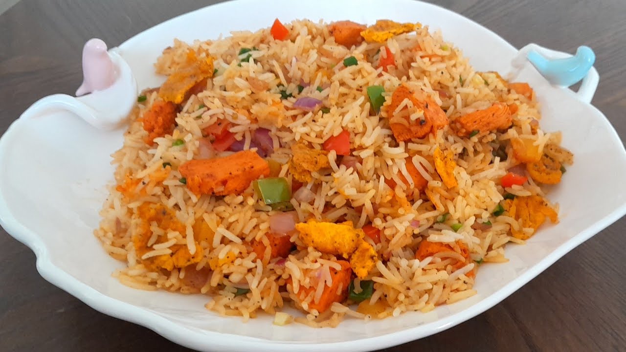 Chicken Tikka Fried Rice || Indo-Chinese Fried Rice || Maria's kitchen ...