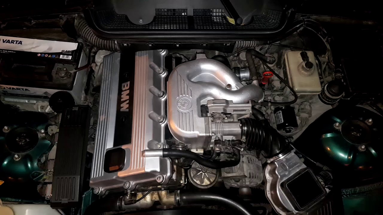 BMW M42B18 engine sound! - YouTube