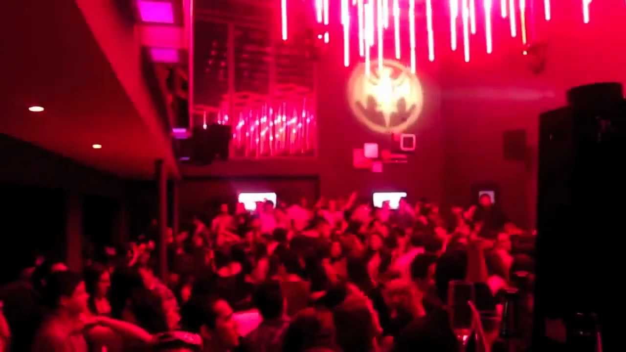 MADRIX professional @ Rapsodia Lounge - Costa Rica - YouTube