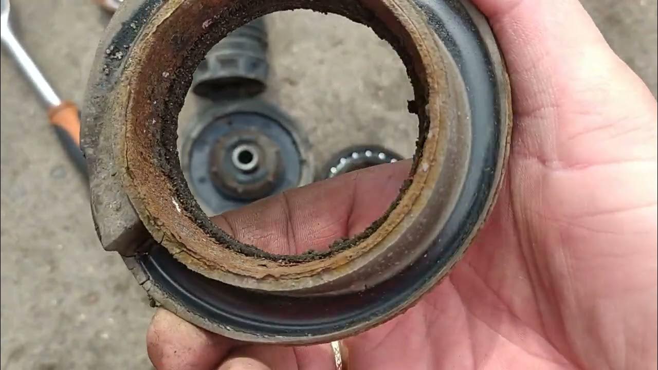 пежо 3008 разборка, сборка переднего амортизатора(стойки) - YouTube