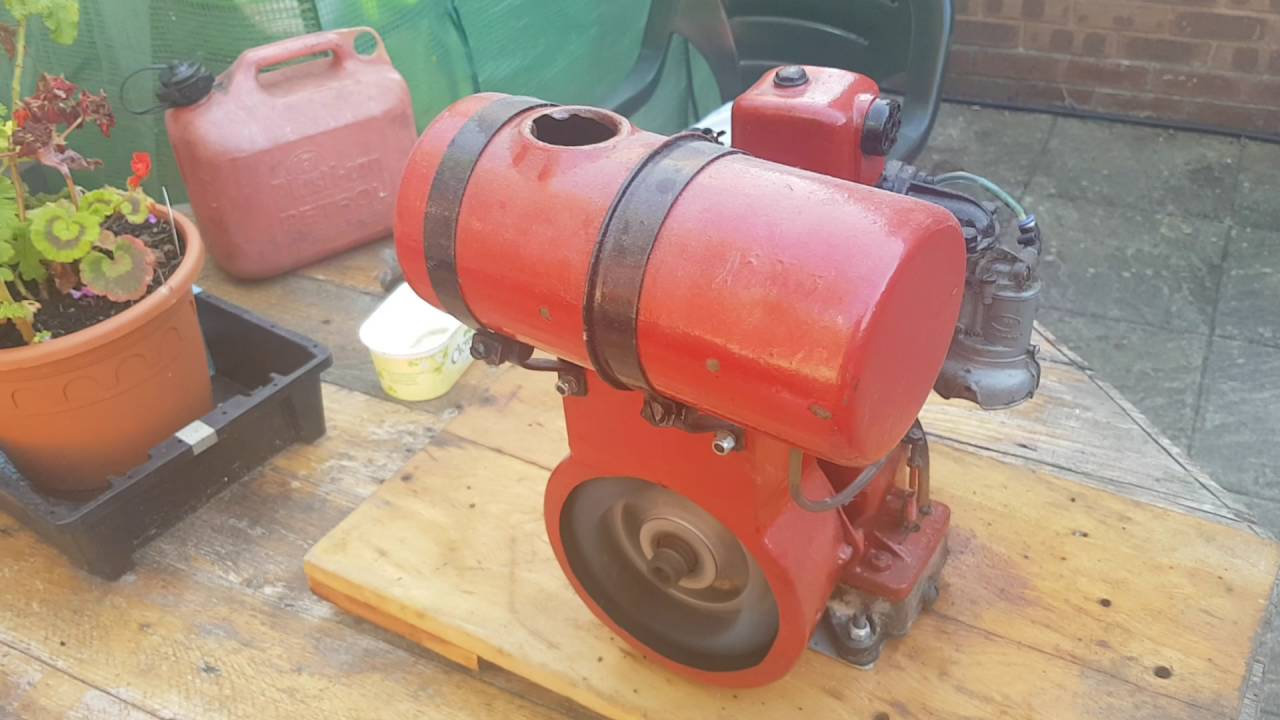 Villiers MK 15 - YouTube