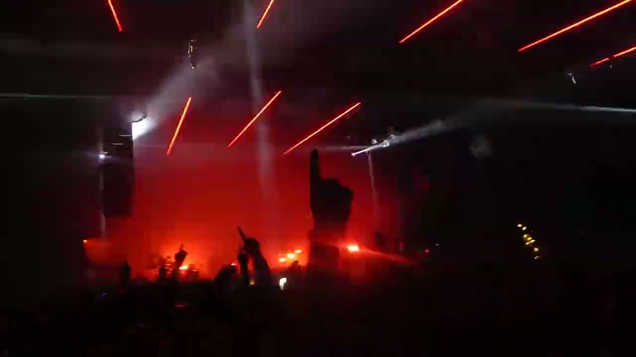 Lowlands 2022 - Pendulum live 1 - YouTube