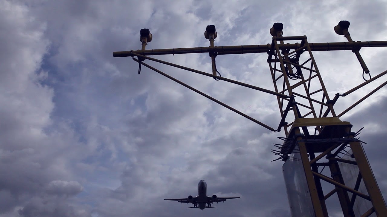 NIJL Aircraft Docking Under Cowl & Pylon Stand UCS - YouTube