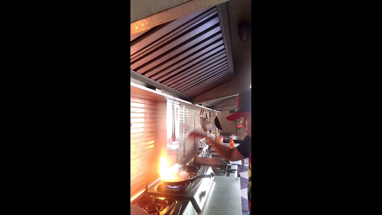 Pengendali api - YouTube