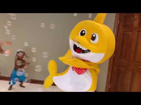 Cam’s Bath Time With Baby Shark