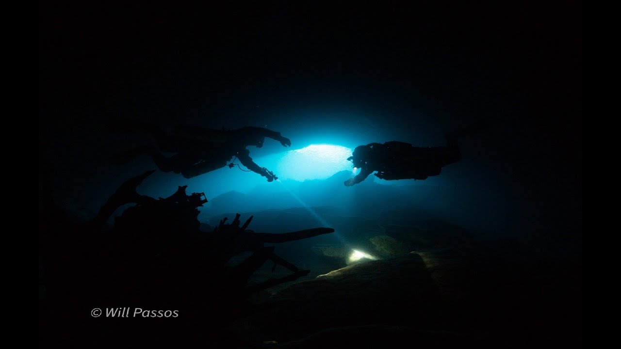 Australian Cave Diving - Pines Cave - Mt Gambier - YouTube