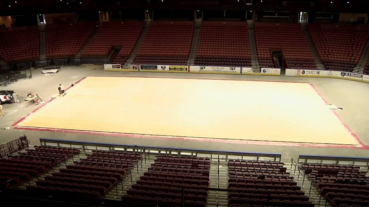 Time lapse of the new Clemson Basketball court - YouTube