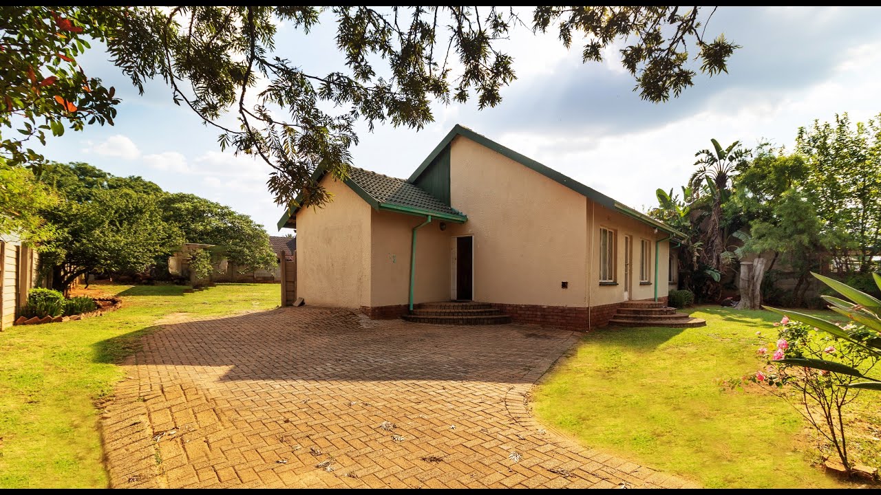 LOOKING FOR A GOOD BUY? - YouTube