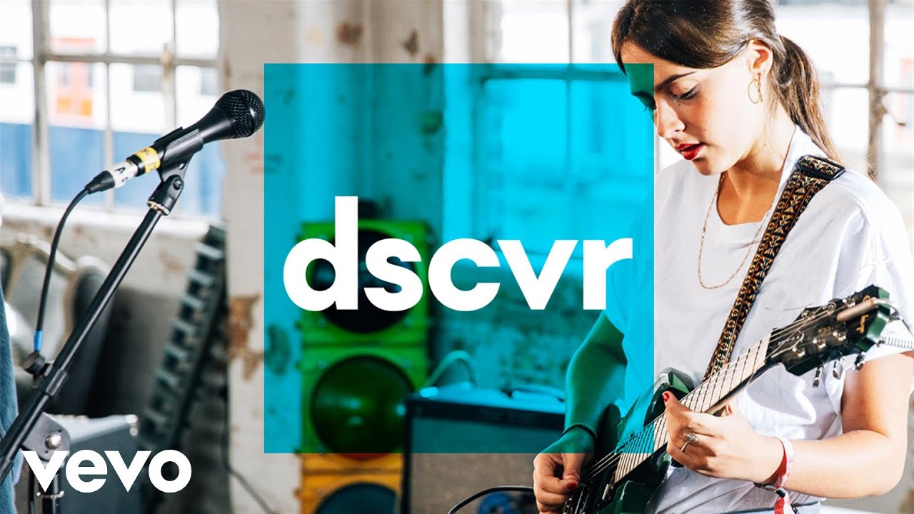 Hinds - Garden - Vevo dscvr (Live) - YouTube