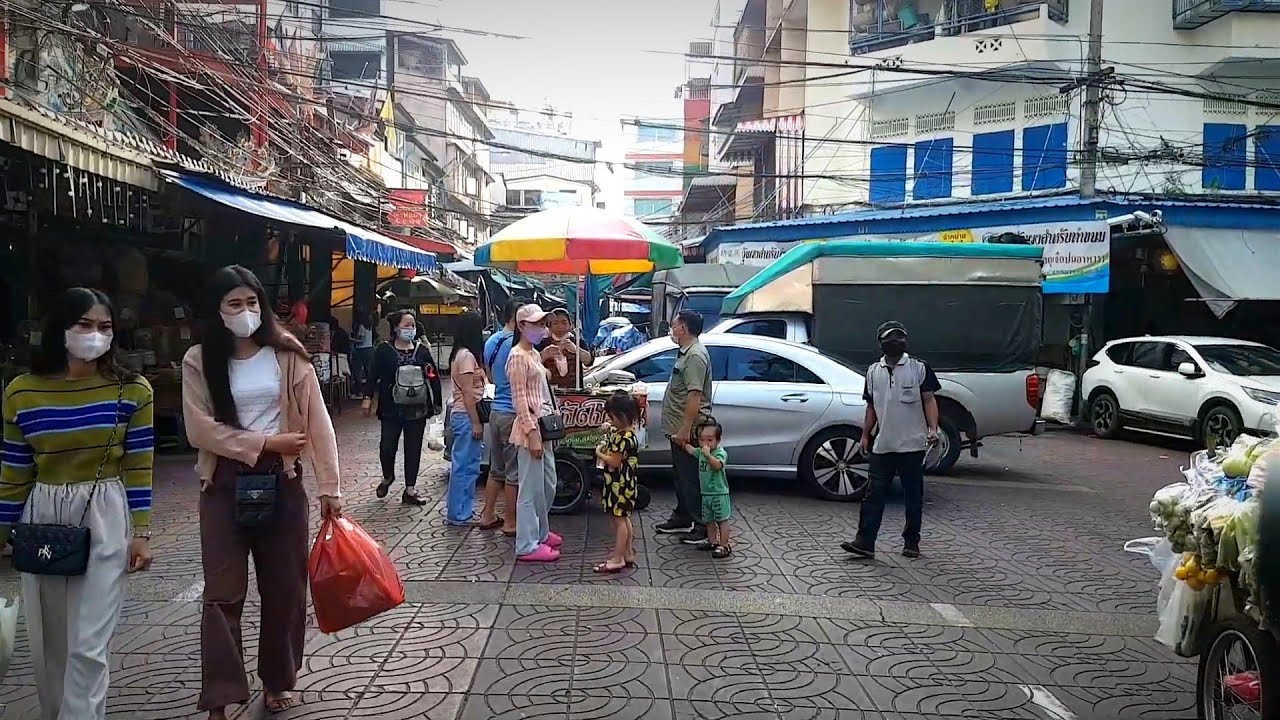 Lost in Chinatown Bangkok Thailand 😅 part 1. night markets - Snicel 69 ...