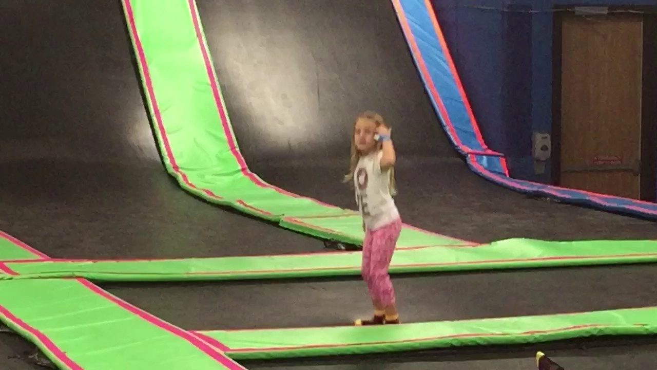 Bounce! Having fun bouncing and doing cartwheels at bounce - YouTube