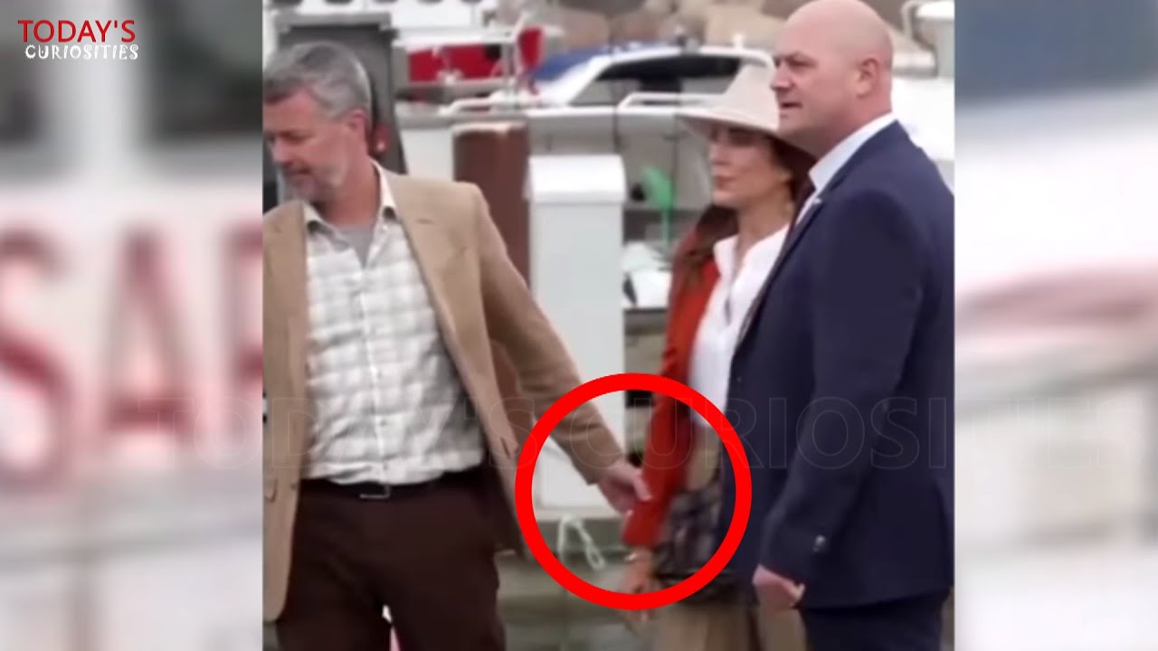 Queen Mary gets angry because King Frederik pulls on her wrist - YouTube
