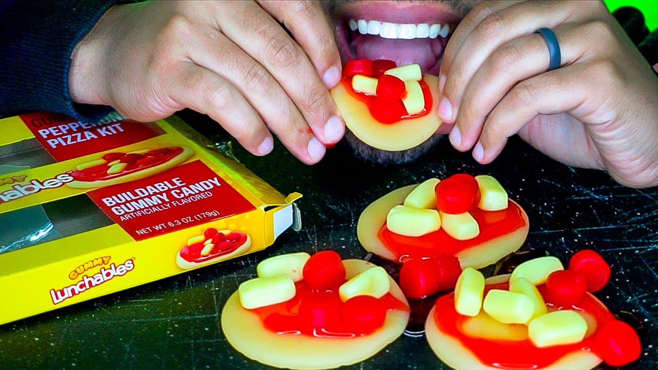 ASMR GUMMY LUNCHABLES PIZZA GUMMIES EATING CANDY SOUNDS MUKBANG - YouTube