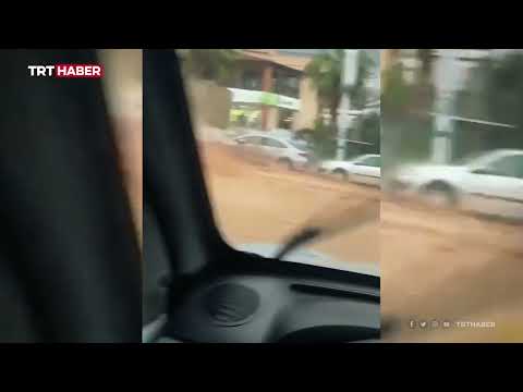 Kaş'ta sağanak etkili oldu