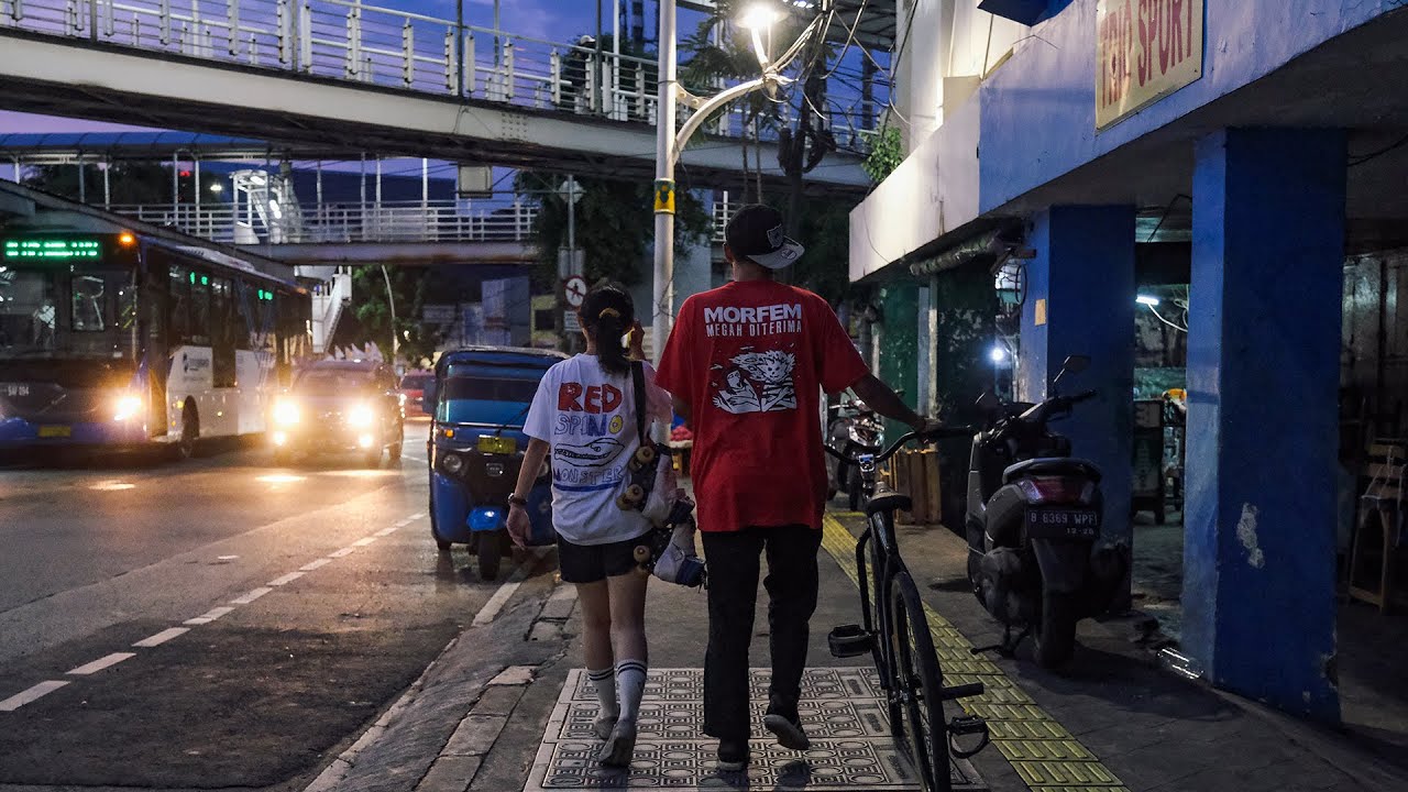 MORFEM - Megah Diterima. Official Video - YouTube