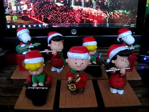 Peanuts (7 Piece) Christmas Band - 12/26/11 - YouTube