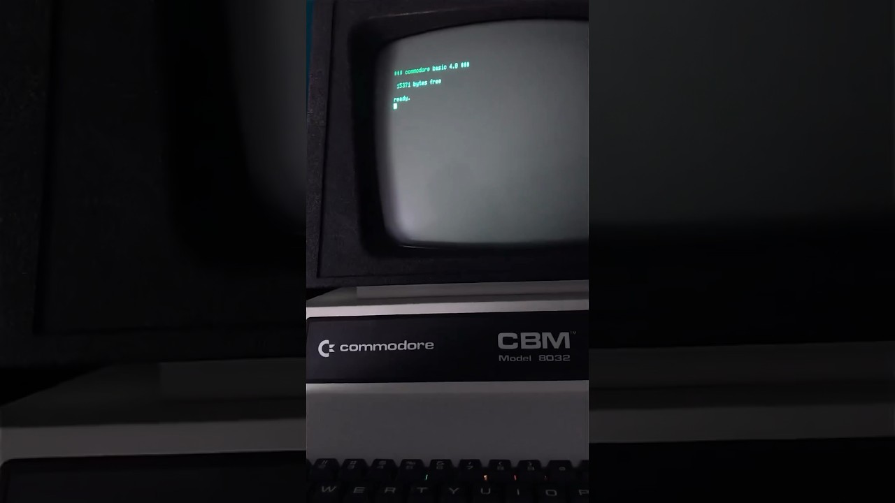 Commodore CBM/PET 8032 - Quick ram memory repair/diagnosis (pigyback) # ...