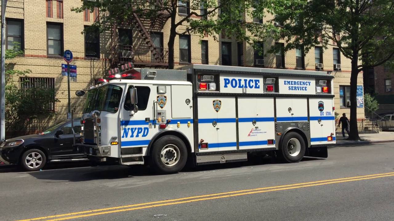 AFTERMATH OF FDNY, FDNY EMS & NYPD OPERATING AT "MVA" WITH PIN ON BAY ...