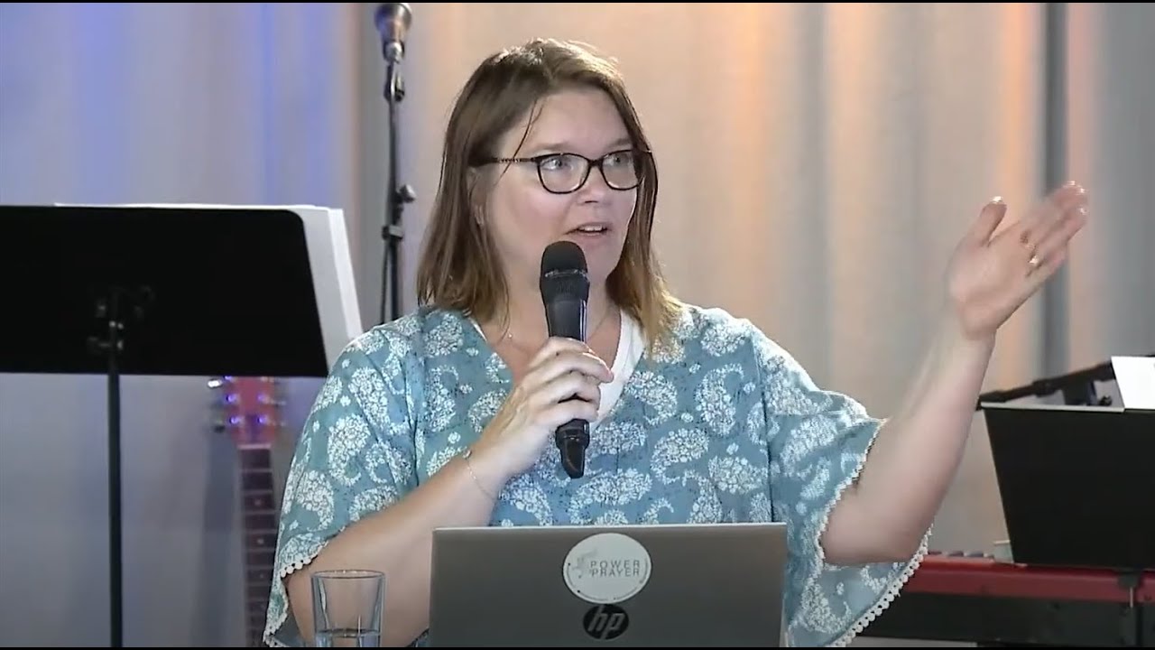 ESY Church viikkojuhla 21.8.2022 Miisu Piipari - YouTube