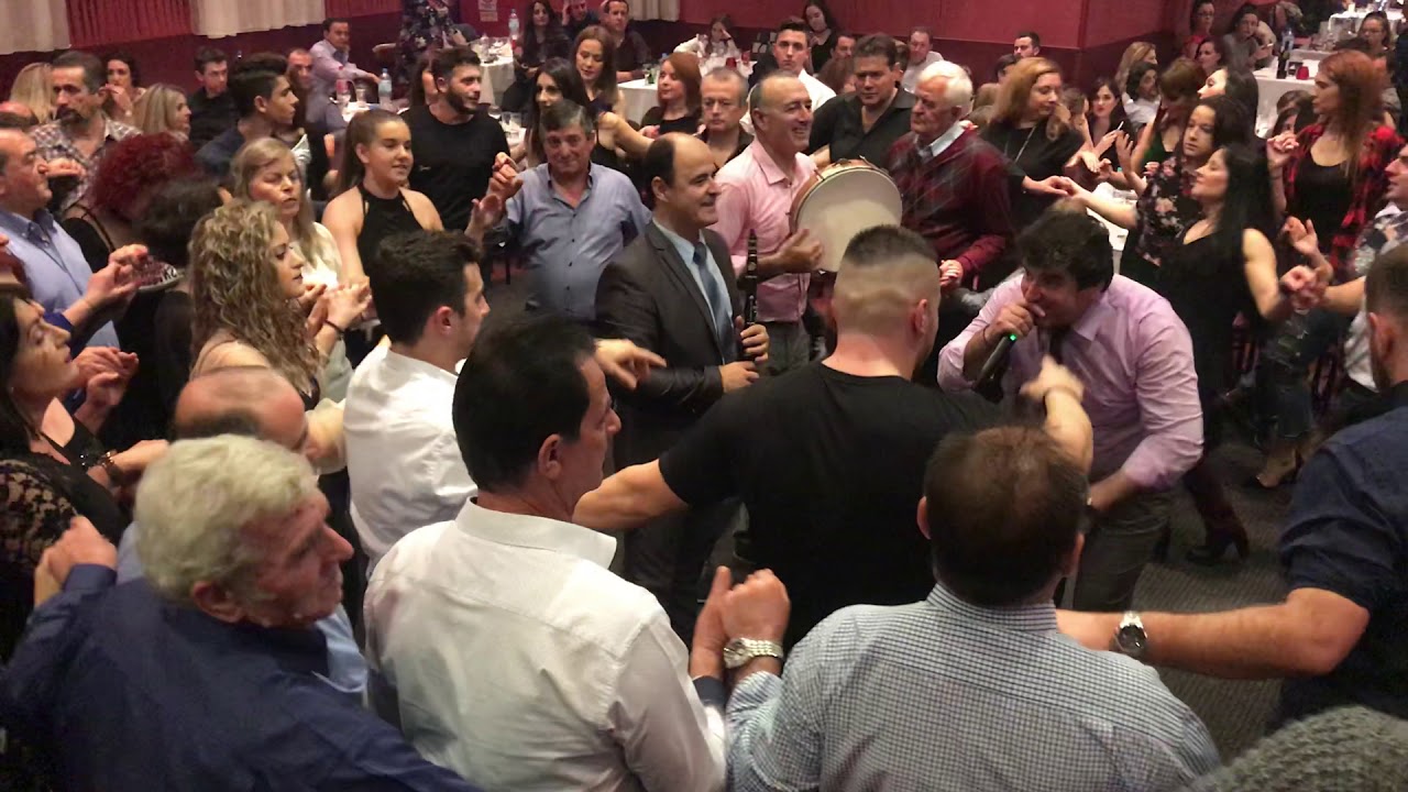 Κοπή πρωτοχρονιάτικης πίτας αδελφότητας -Σμινετσης 2018 - YouTube