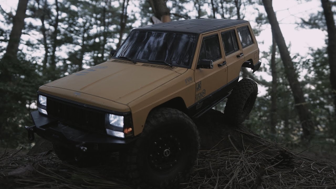Gmade Bom Gs02 - Jeep XJ - YouTube