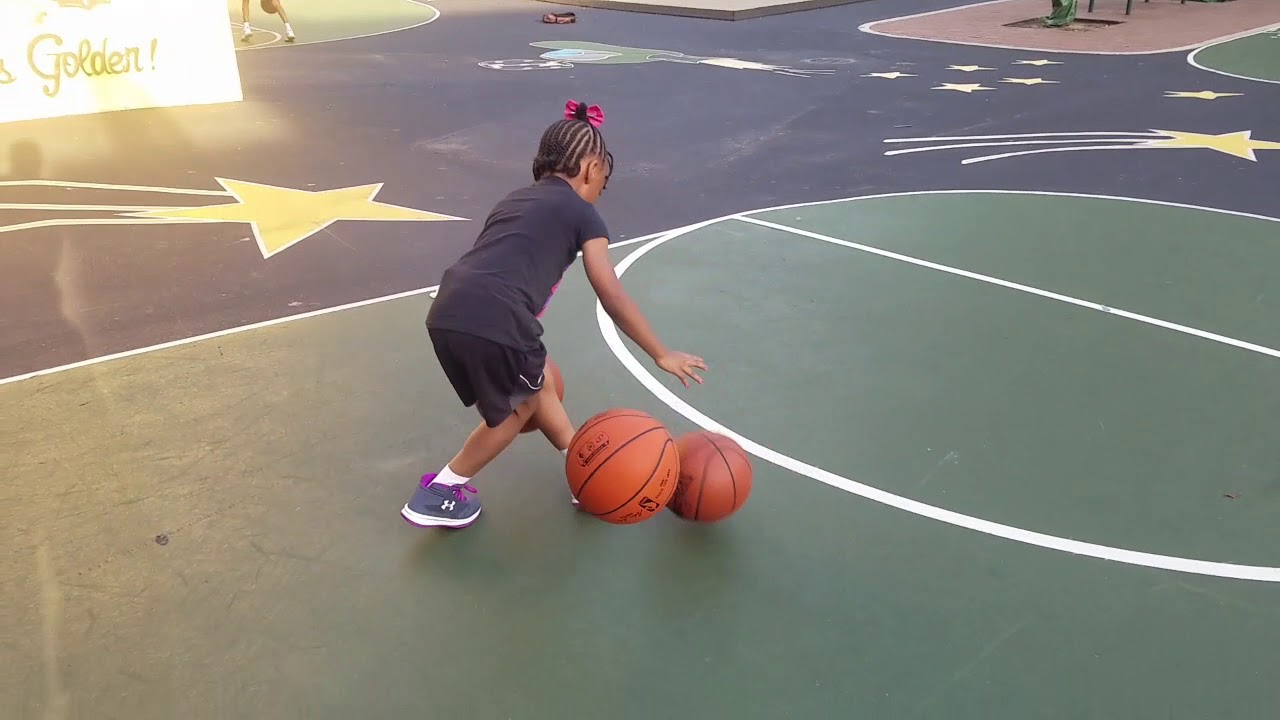 Little acrobat - 980589 - YouTube