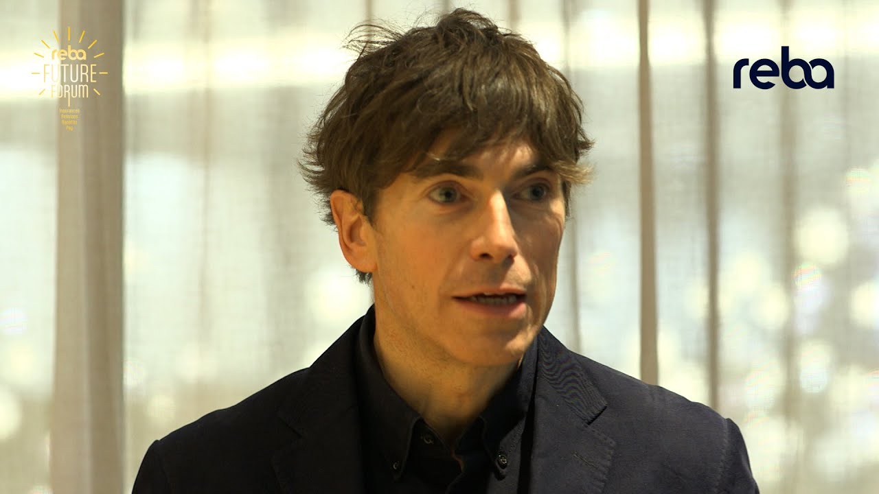 TV presenter, Simon Reeves, tell us how he manages his wellbeing doing ...