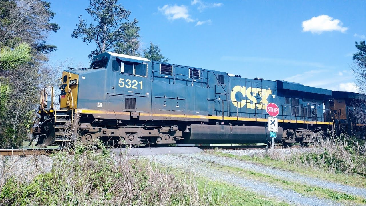 CSXT 5321 leading intermodal train I038 headed Westbound @ Monroe NC 3 ...