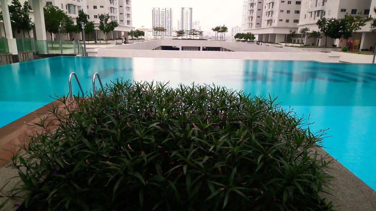 Swimming Pool, Level 6 @ Maxim Citylights Condominium, Kuala Lumpur ...
