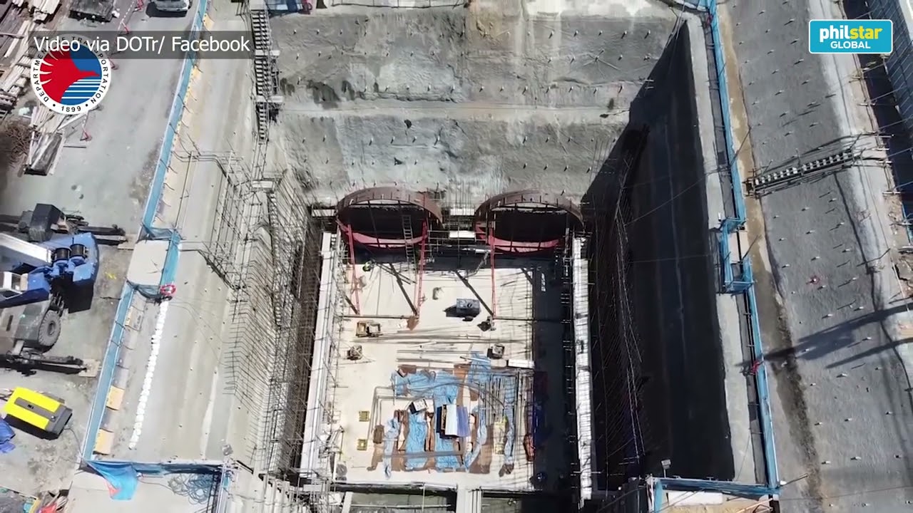 Launching shaft of the tunnel boring machine for Metro Manila Subway ...