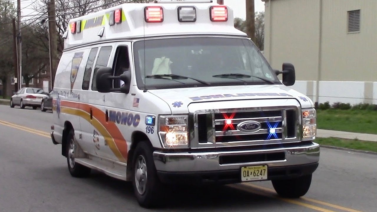 Monoc Ambulance 196 Responding 4-21-17 - YouTube