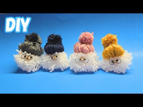 DIY Christmas Gnomes Made from Yarn | Easy 10-Minute Holiday Craft ...