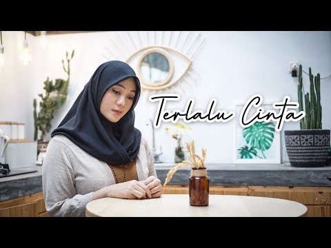 TERLALU CINTA - ROSSA ( Cover by Fadhilah Intan )