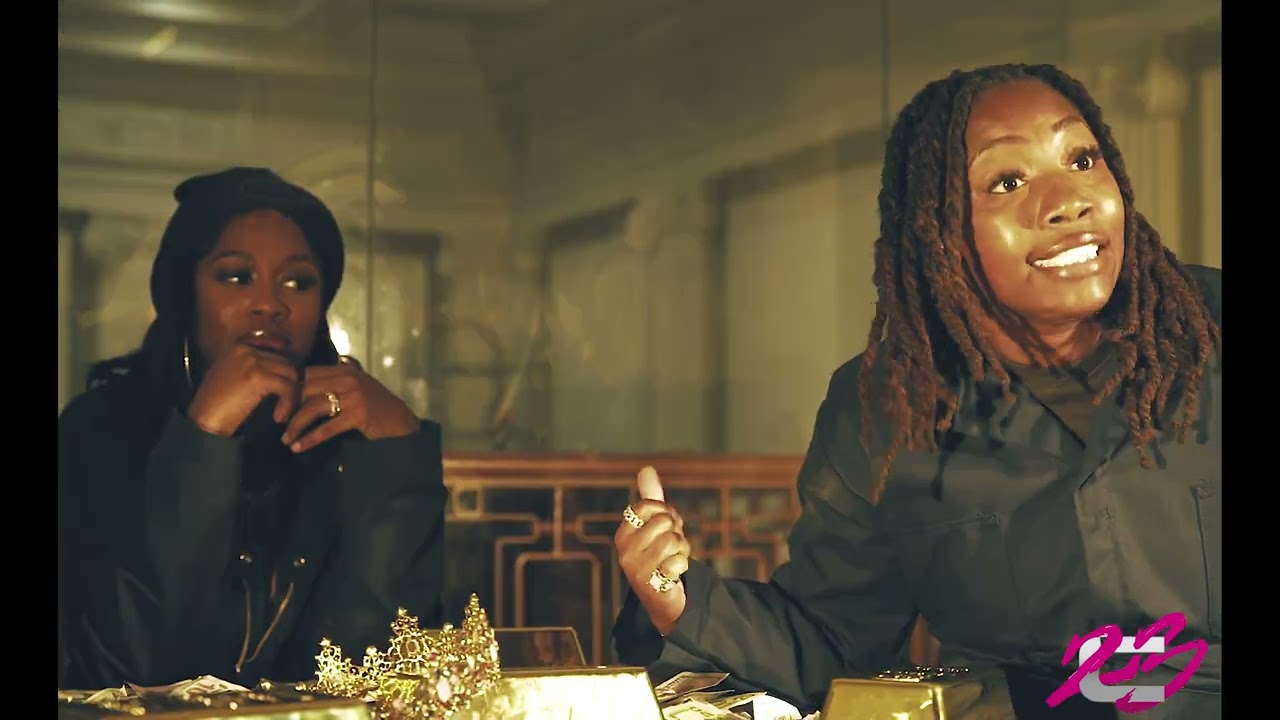 Chrome 23 Face-Off: QB Black Diamond vs 40 B.A.R.R.S - YouTube