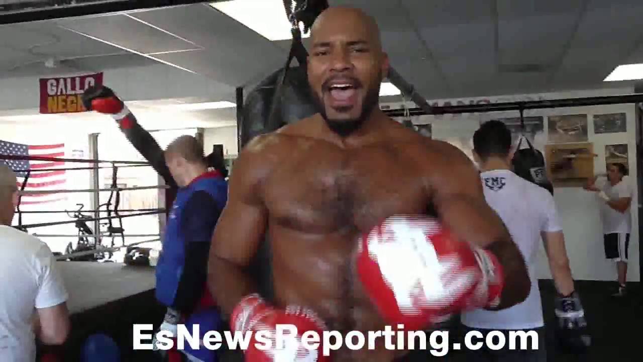 Heavyweight Gerald Washington got skills - EsNews Boxing - YouTube