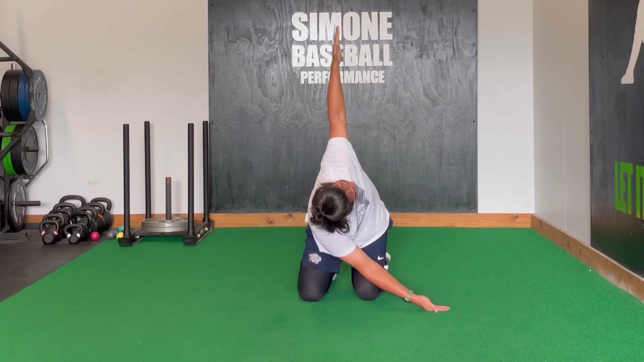 Quadruped Reach Through with Reverse Open-Up - YouTube