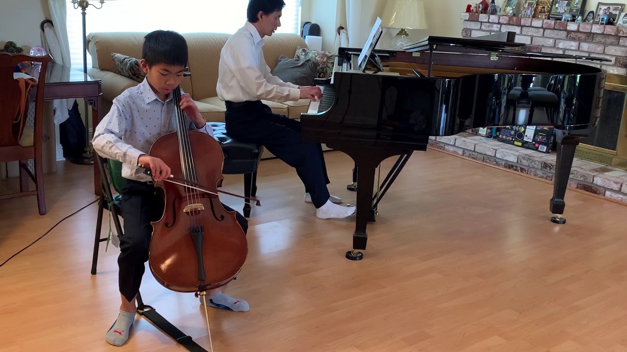 Alexander Chang Playing Bourree by Handel (Cello) - YouTube