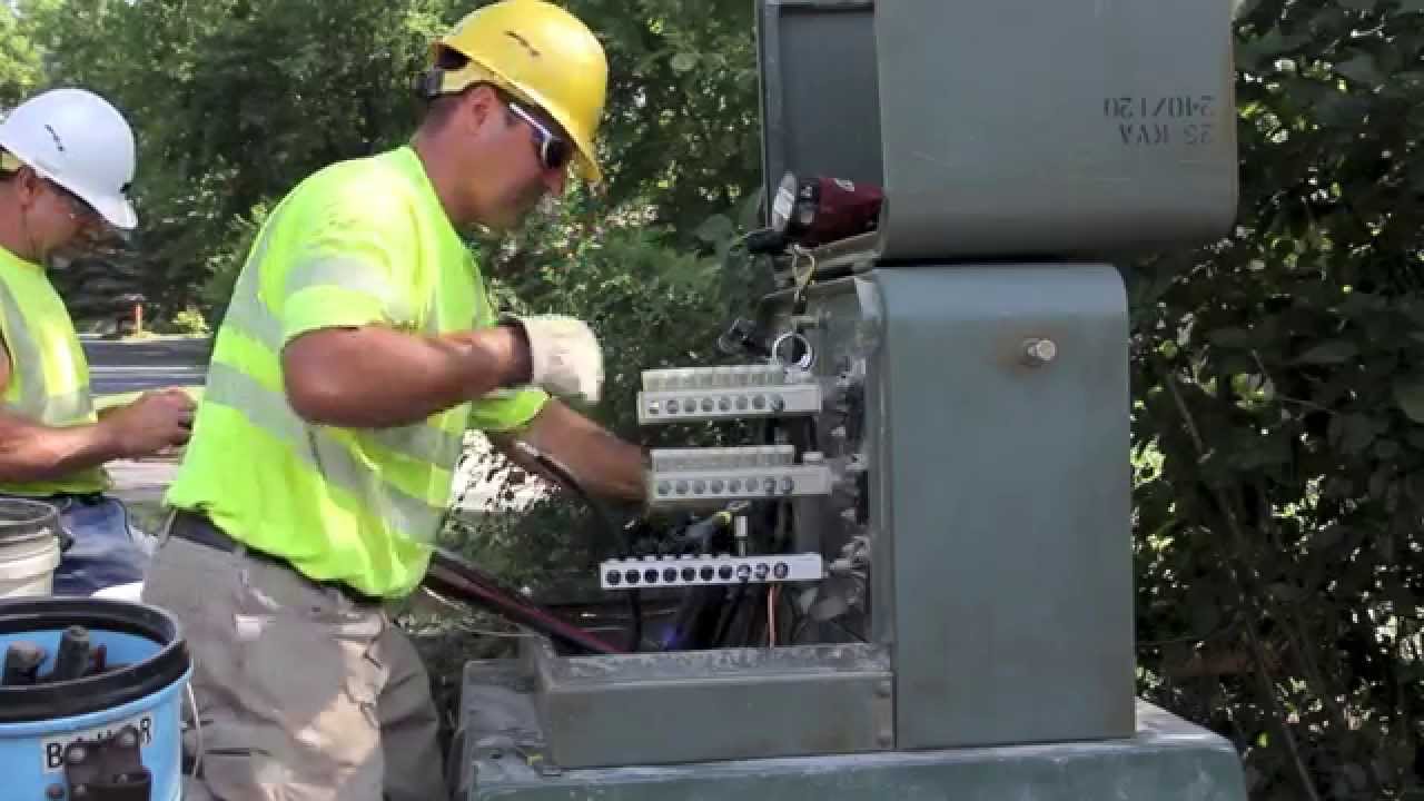 Underground cable upgrade - YouTube