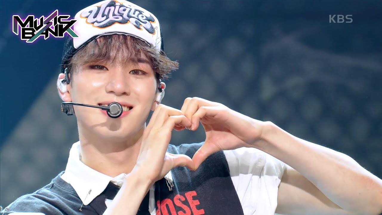 EXCEL - 8TURN [Music Bank] | KBS WORLD TV 230721 - YouTube