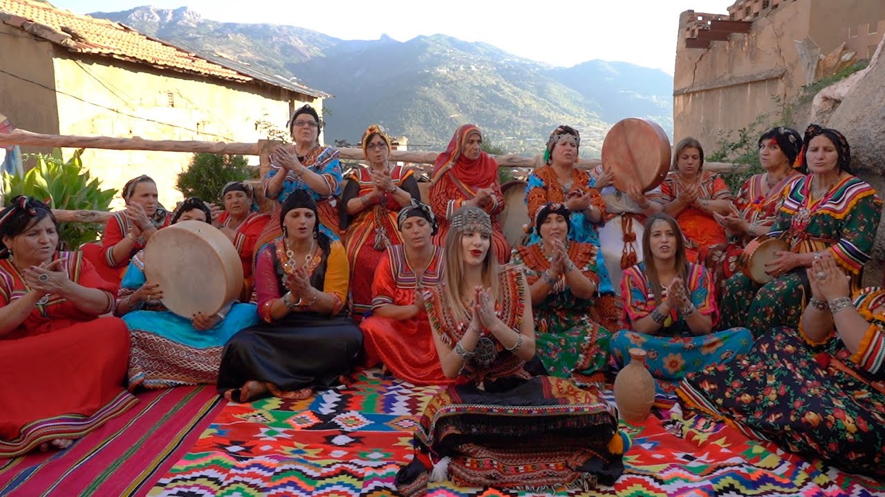 Ferroudja - Assa Tamaghra - Urar n lxalath - Chant Traditionnel Kabyle ...