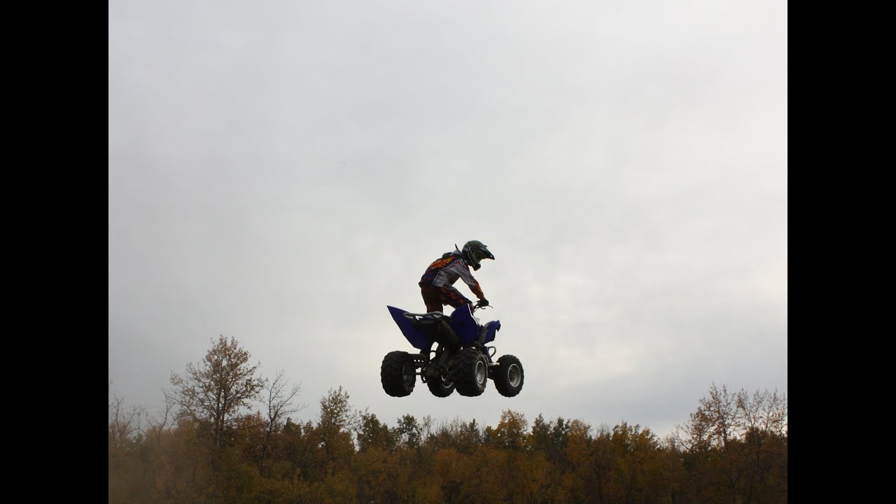 Raptor 700 Jumps - YouTube