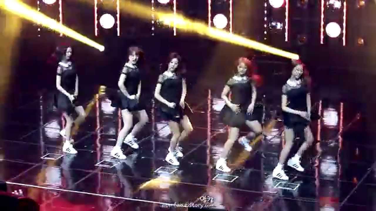 150318 CLC - PePe(페페) 단체 직캠 [씨엘씨 쇼케이스] - YouTube