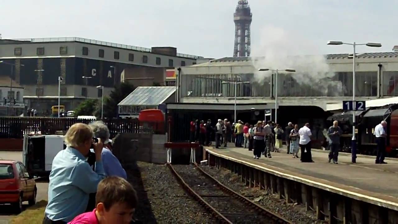 Blackpool "Duchess of Sutherland" 6233 - YouTube