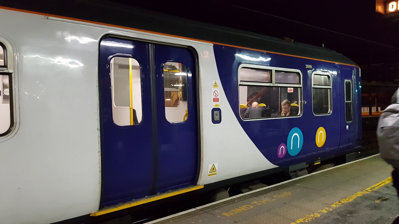 Sound of a class 319 departing Preston 21/12/18 - YouTube