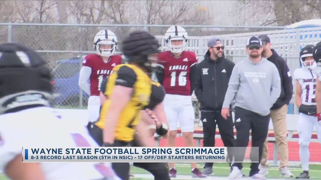 Wayne State Football Spring Scrimmage - YouTube