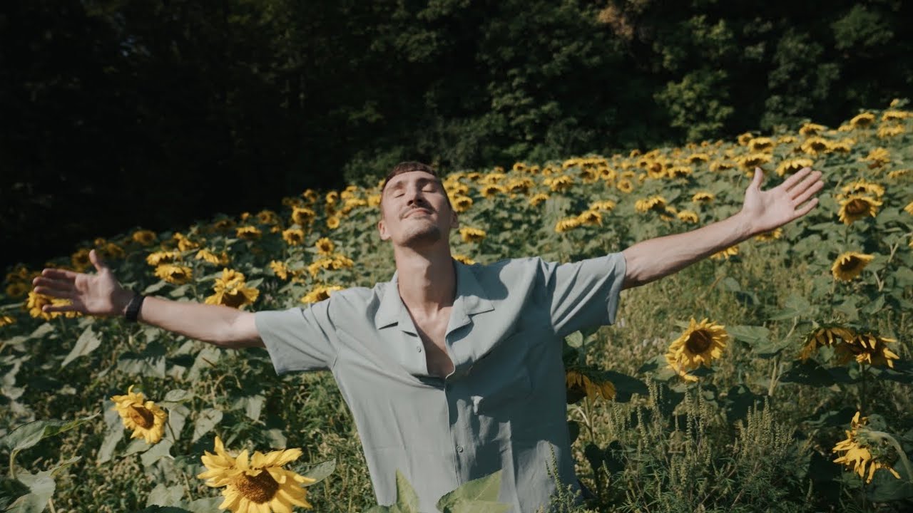 JPRO - Smile (Official Music Video) - YouTube