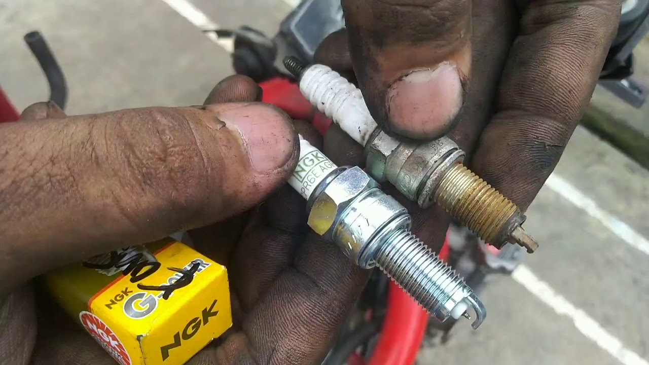 CARA MEMBERSIKAN TORTEL BODY PADA CB150R YANG BENAR DAN GANTI BUSI G ...